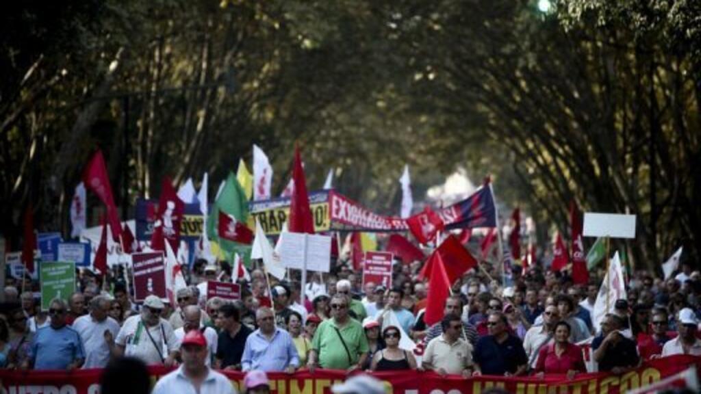 Thousands rally in Portugal to protest austerity plans