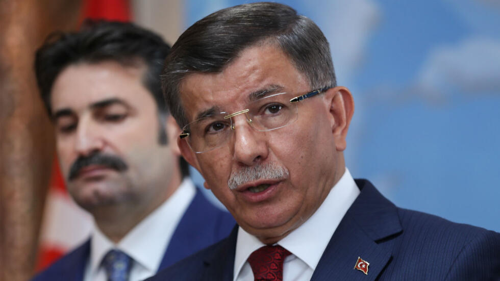 Ahmet Davutoglu, ex-Premier ministre d'Erdogan, va créer un mouvement ...