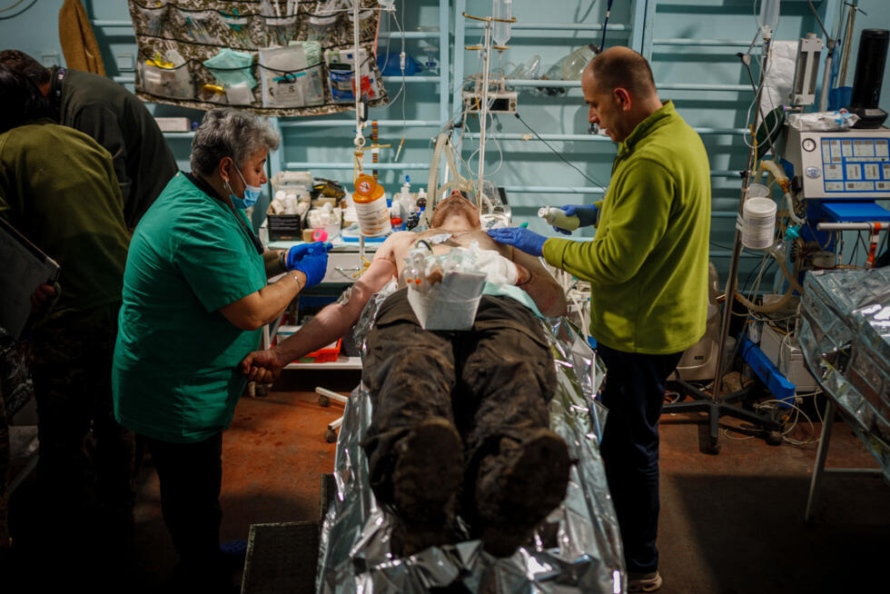 Wounded soldiers treated at night as Bakhmut battle rages