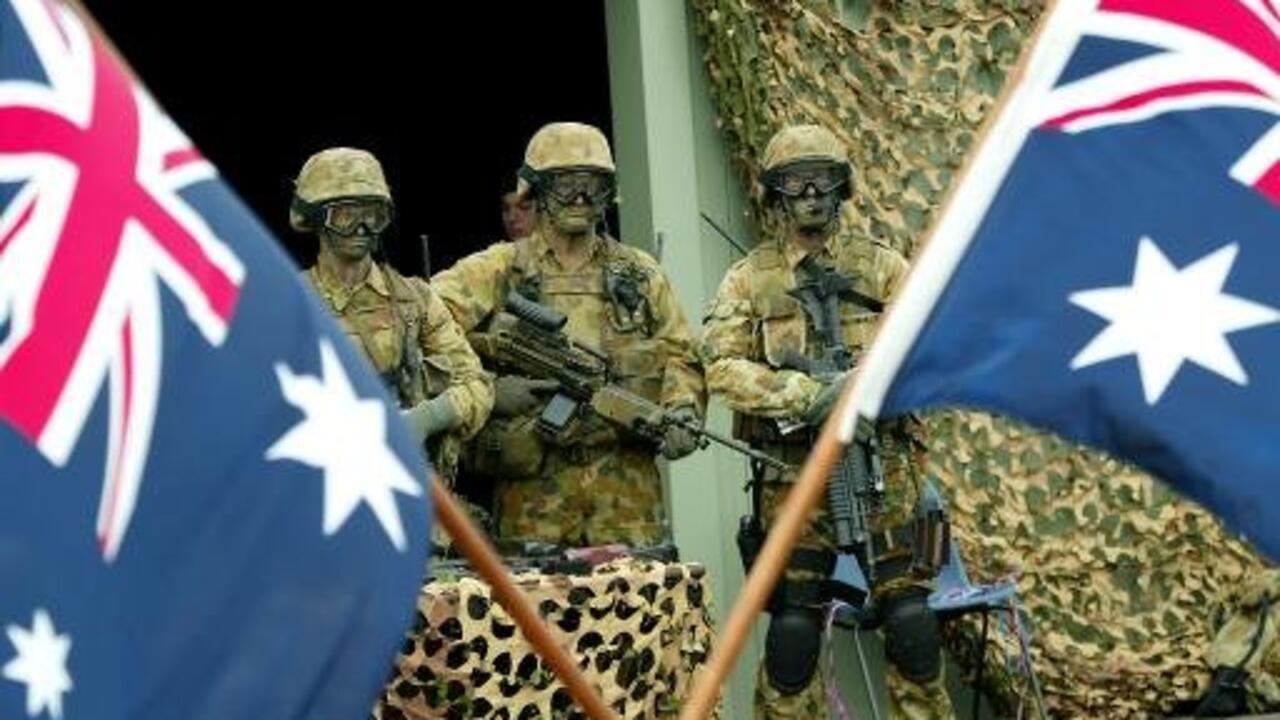 Australia to send 300 extra troops to Iraq in fight against IS