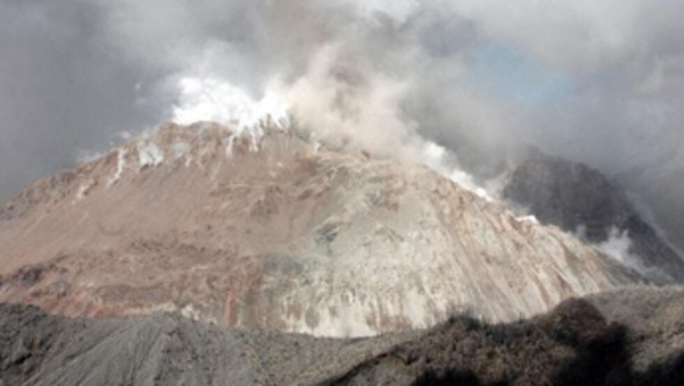 Le volcan Chaiten entre de nouveau en éruption