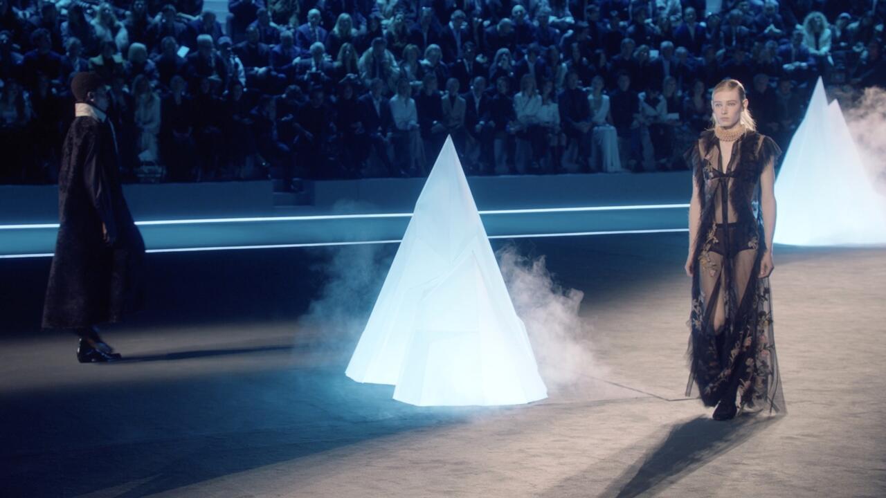 Prêt-à-porter automne-hiver 2025 / 2026 : la création face à la rupture ...