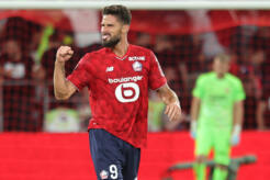 'Big brother' Giroud strikes late to lift Lille past Monaco
