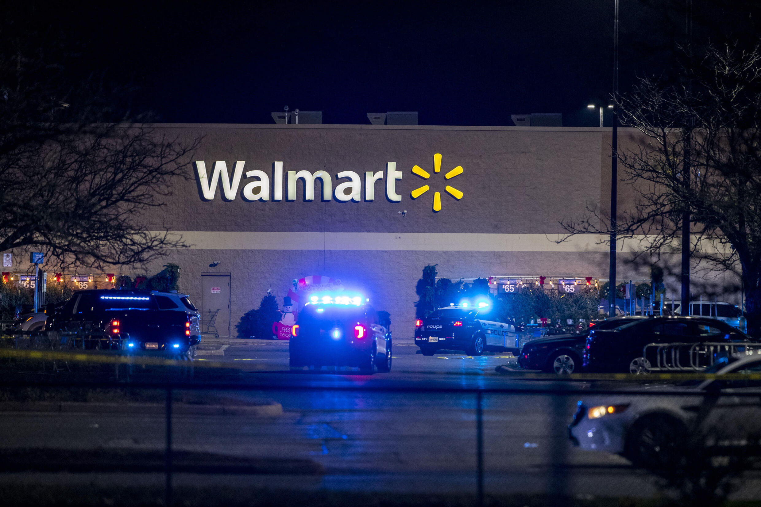 Gunman goes on deadly shooting rampage at US Walmart