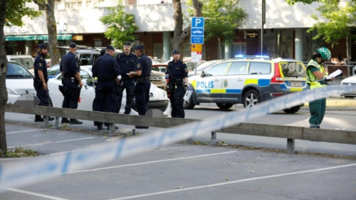 Wave of shootings in Sweden as gangs settle scores