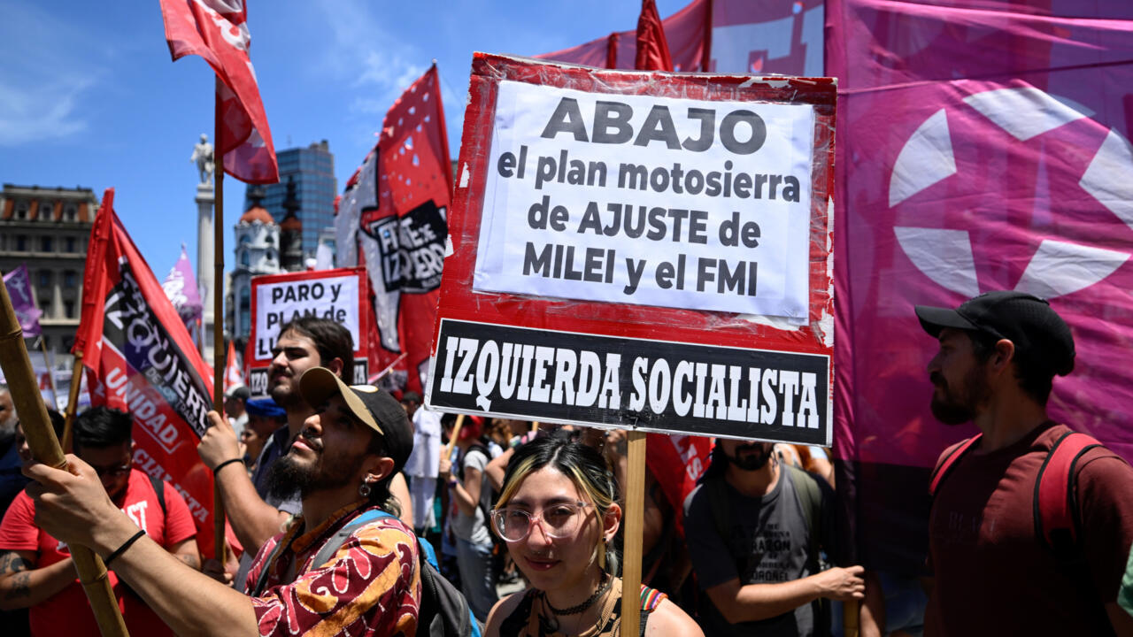Argentines protest Milei's economic reforms