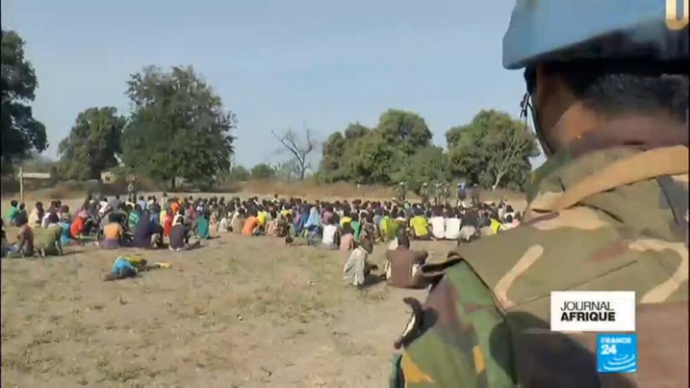 Centrafrique : des milliers de déplacés s'entassent à Paoua - France 24