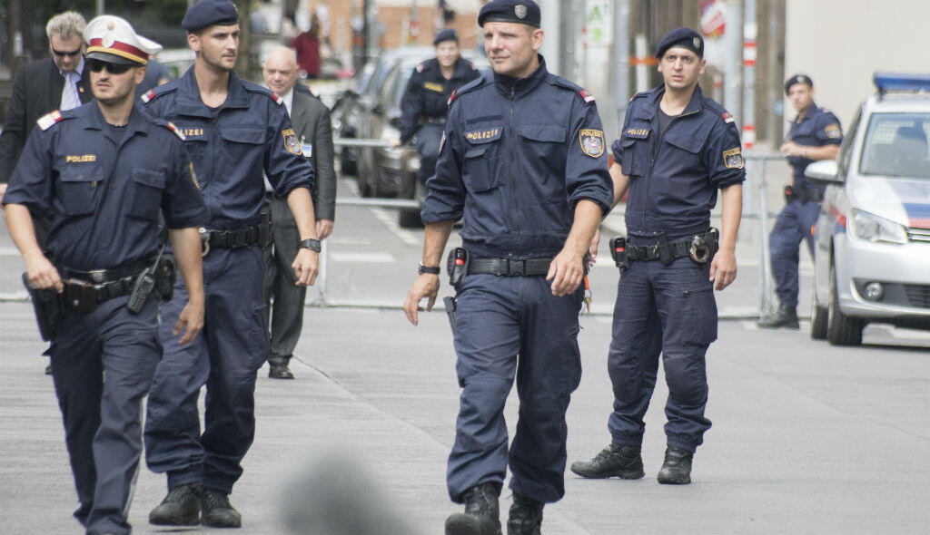 Austrian police tighten security after terror warning