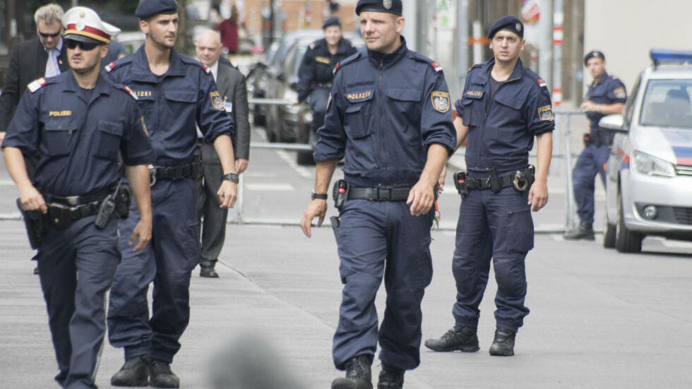 Austrian police tighten security after terror warning