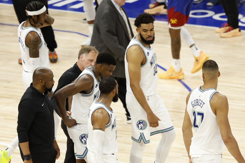Timberwolves crush Nuggets to stay alive in NBA playoffs