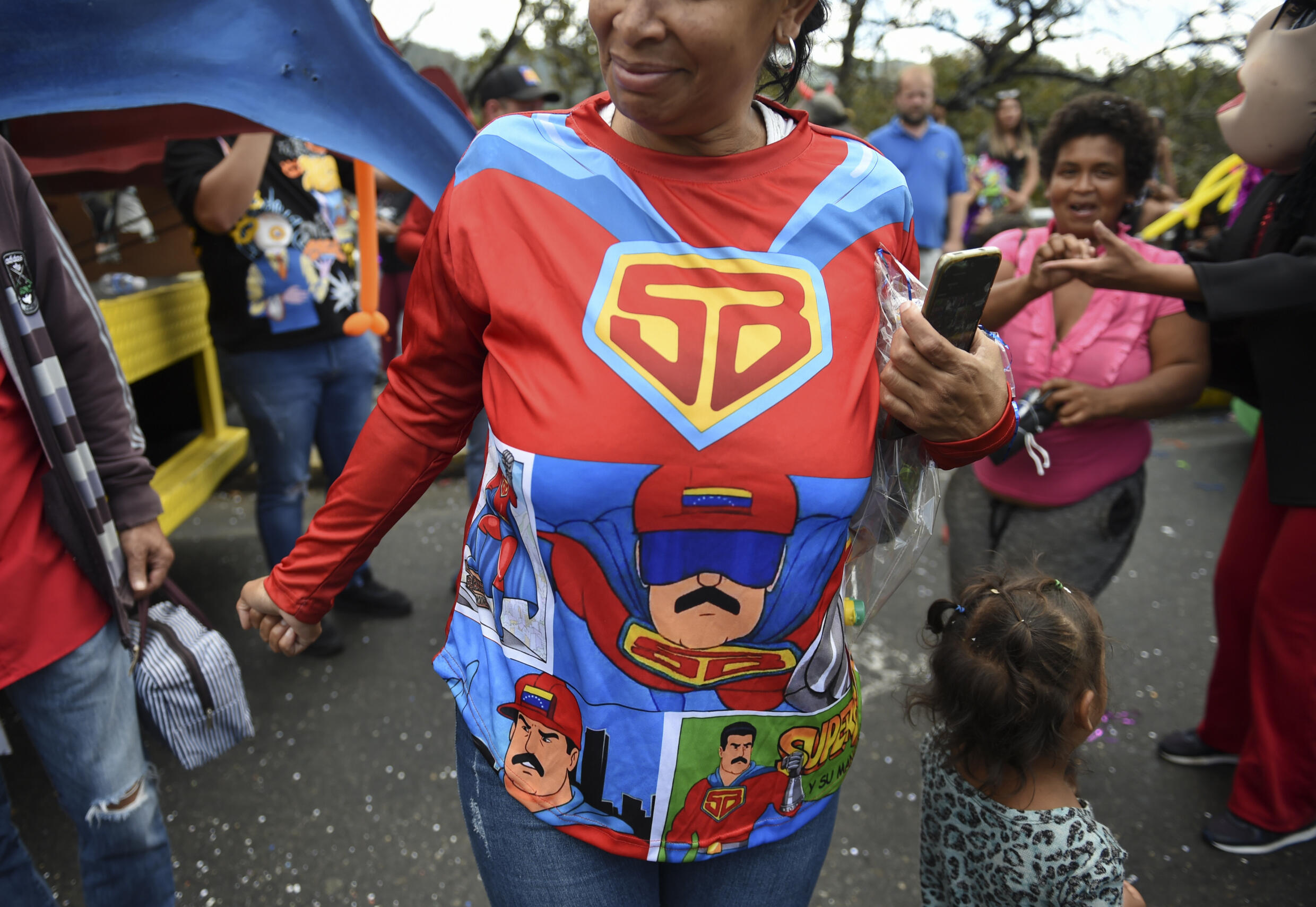 De Bolívar a Súper Bigote, pasando por Chávez: el culto a los líderes ...