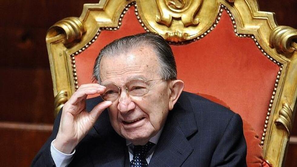 Andreotti, the ‘Beelzebub’ of Italian politics, dies at 94