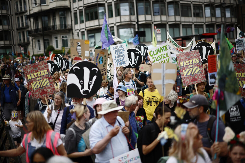Thousands march in London to call for 'urgent' climate action