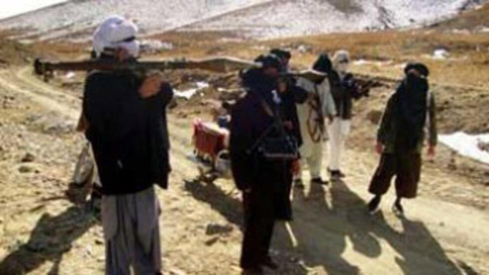 Des heurts entre soldats et Taliban font une trentaine de morts dans le ...