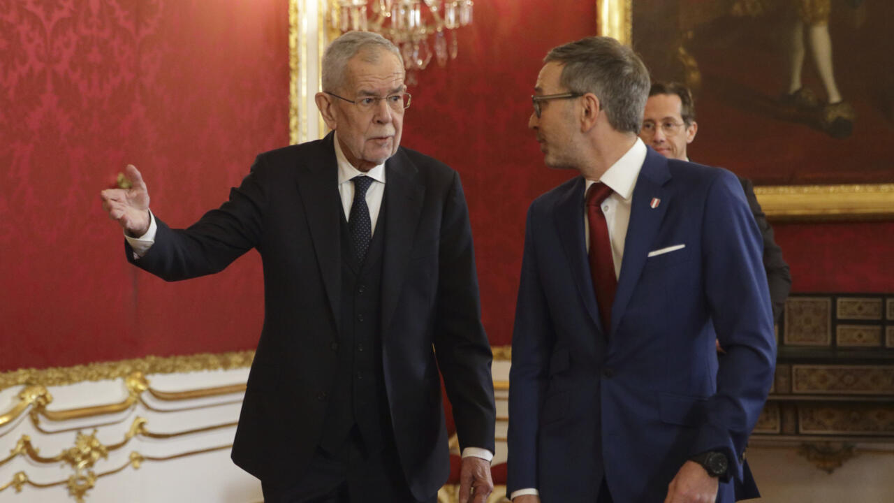 Austria's president tasks far-right leader with forming new coalition ...