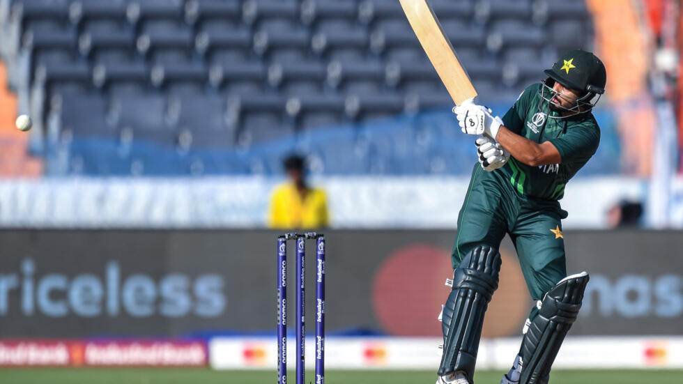 Pakistan overcome Netherlands and de Leede to win World Cup opener