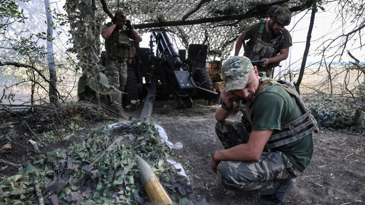 La Russie revendique la prise de Novohrodivka et continue sa poussée ...
