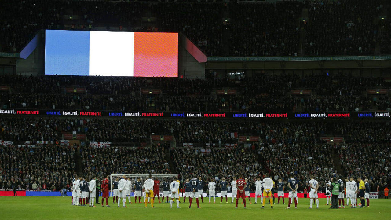 Wembley stadium erupts with French national anthem after Paris attacks