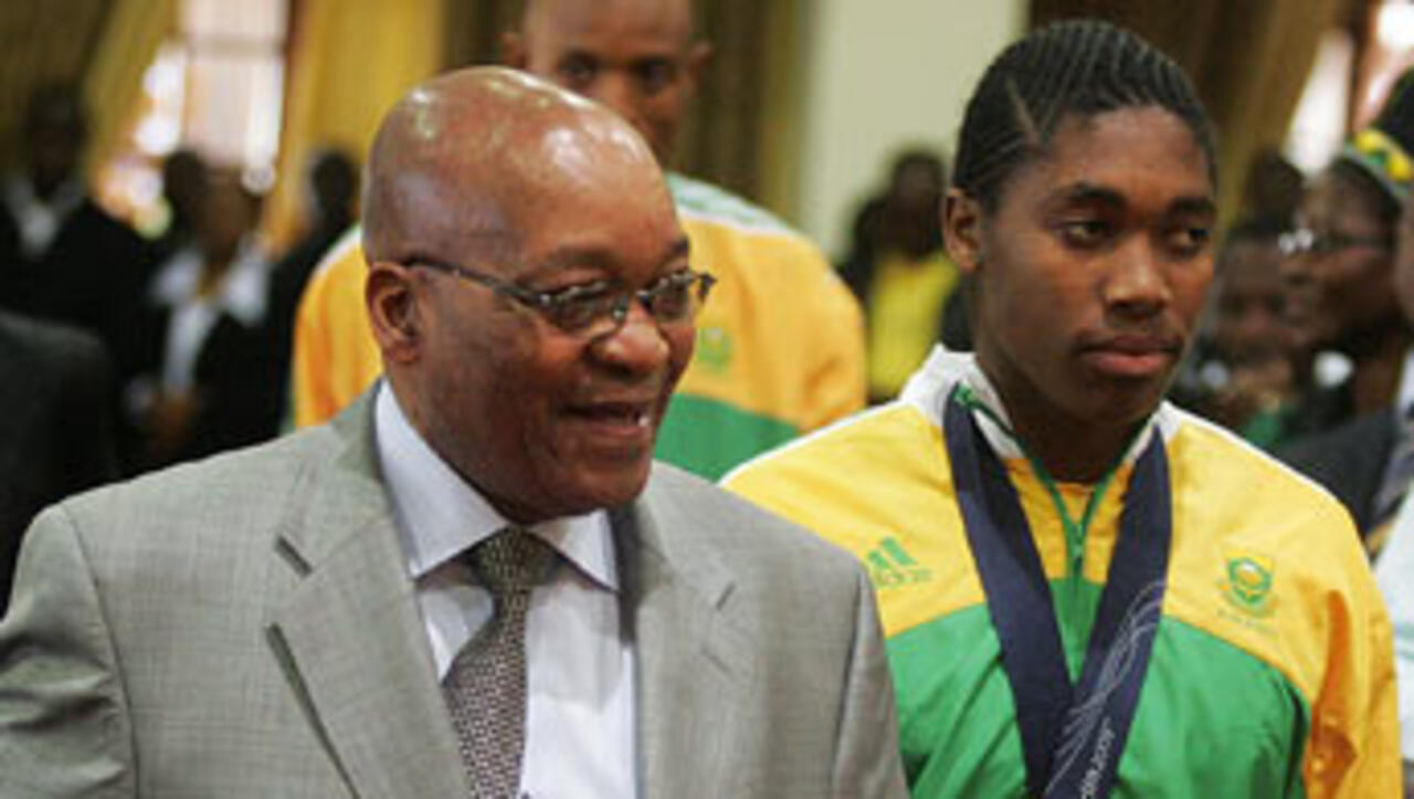 South Africa treats Semenya to a 'heroine's welcome'