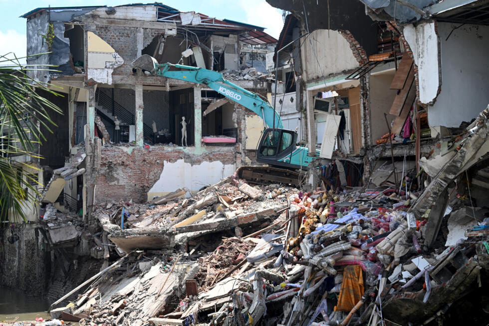 Indonésie: 23 morts dans les inondations à Bali et Florès, selon un nouveau bilan