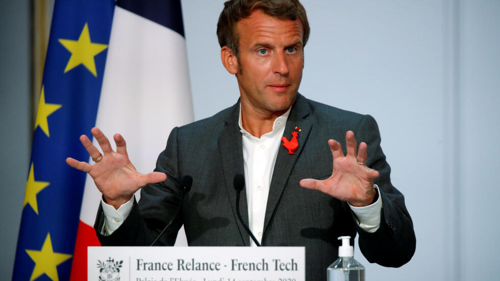France's Macron backs 5G technology over 'the Amish model'