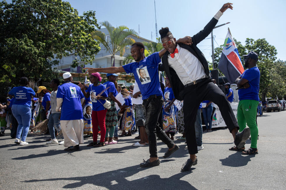 Mozambique casts ballots for president, parliament in tense vote