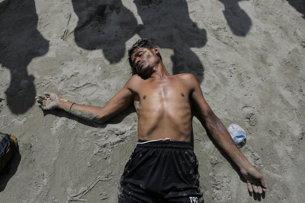 About 250 Rohingya refugees reach Indonesia's west on decrepit boat