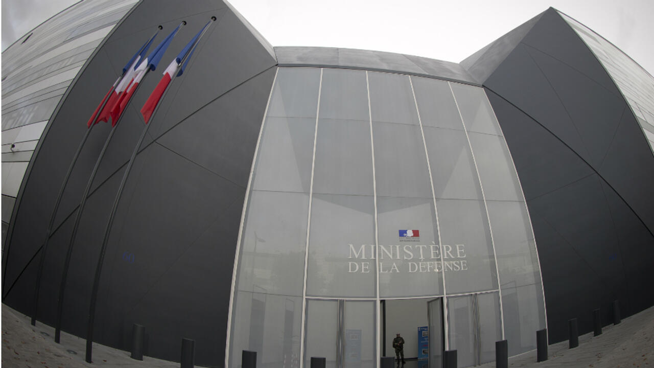 France inaugurates new defence ministry, the 'Hexagon'