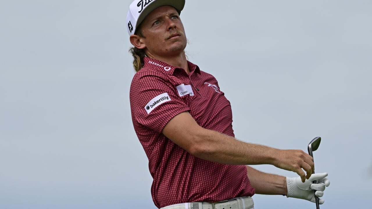 Third-ranked Smith wins first LIV Golf title at Chicago