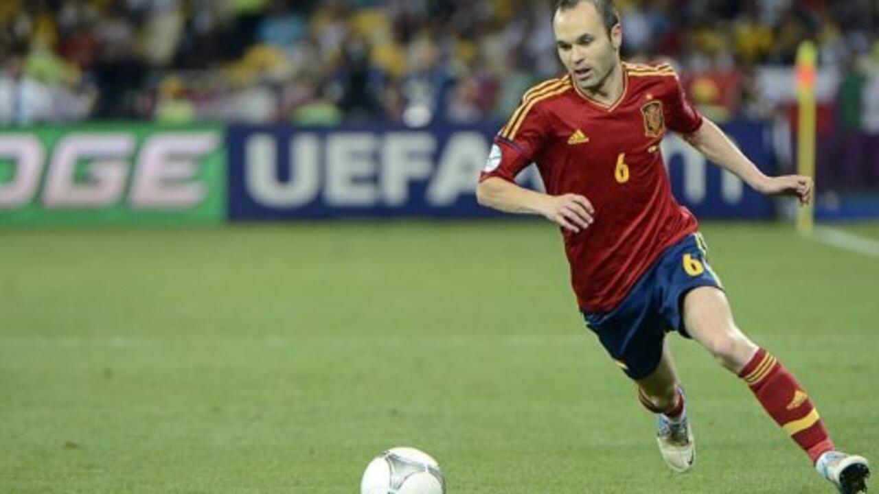 Spain's Iniesta named player of the tournament
