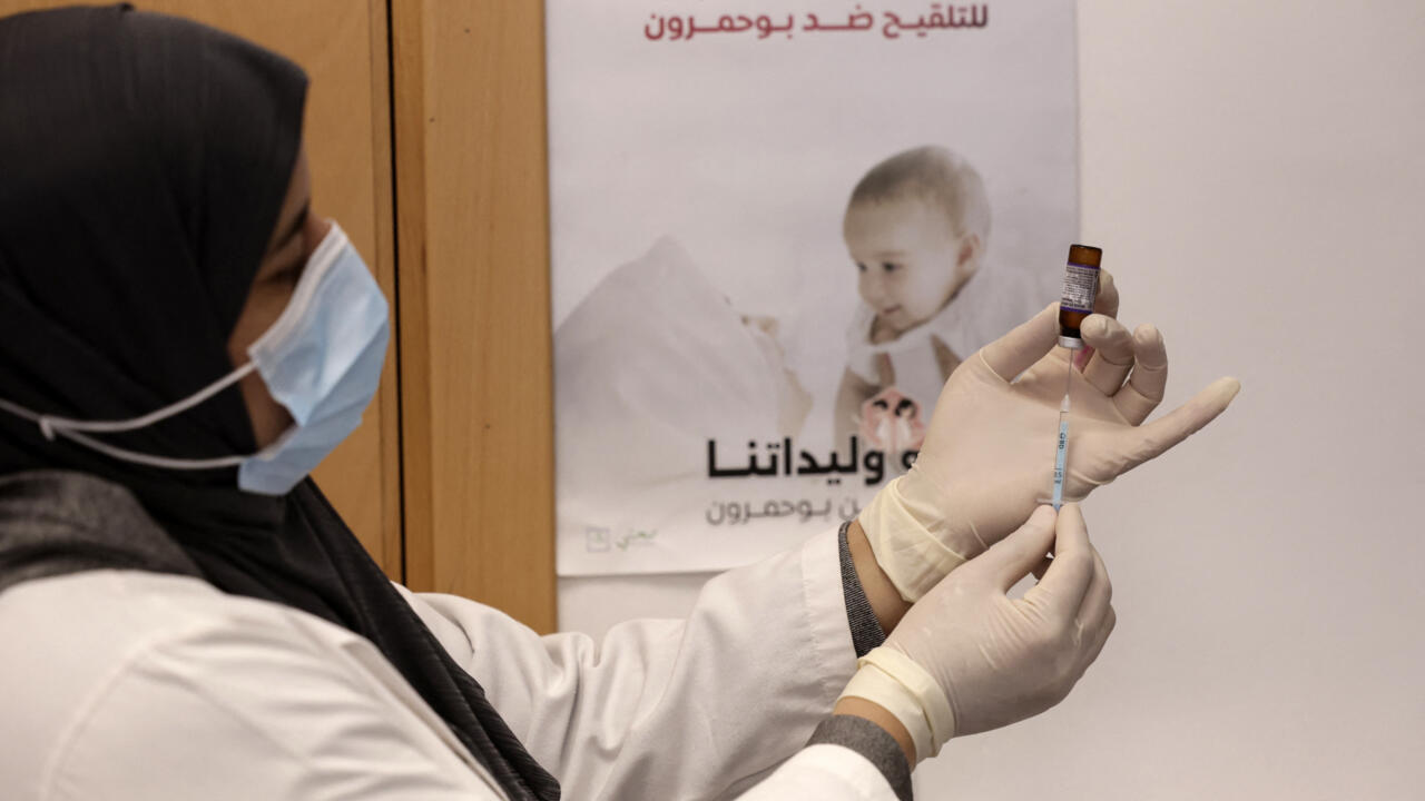 Face aux antivax, le Maroc lance une campagne de vaccination contre la ...