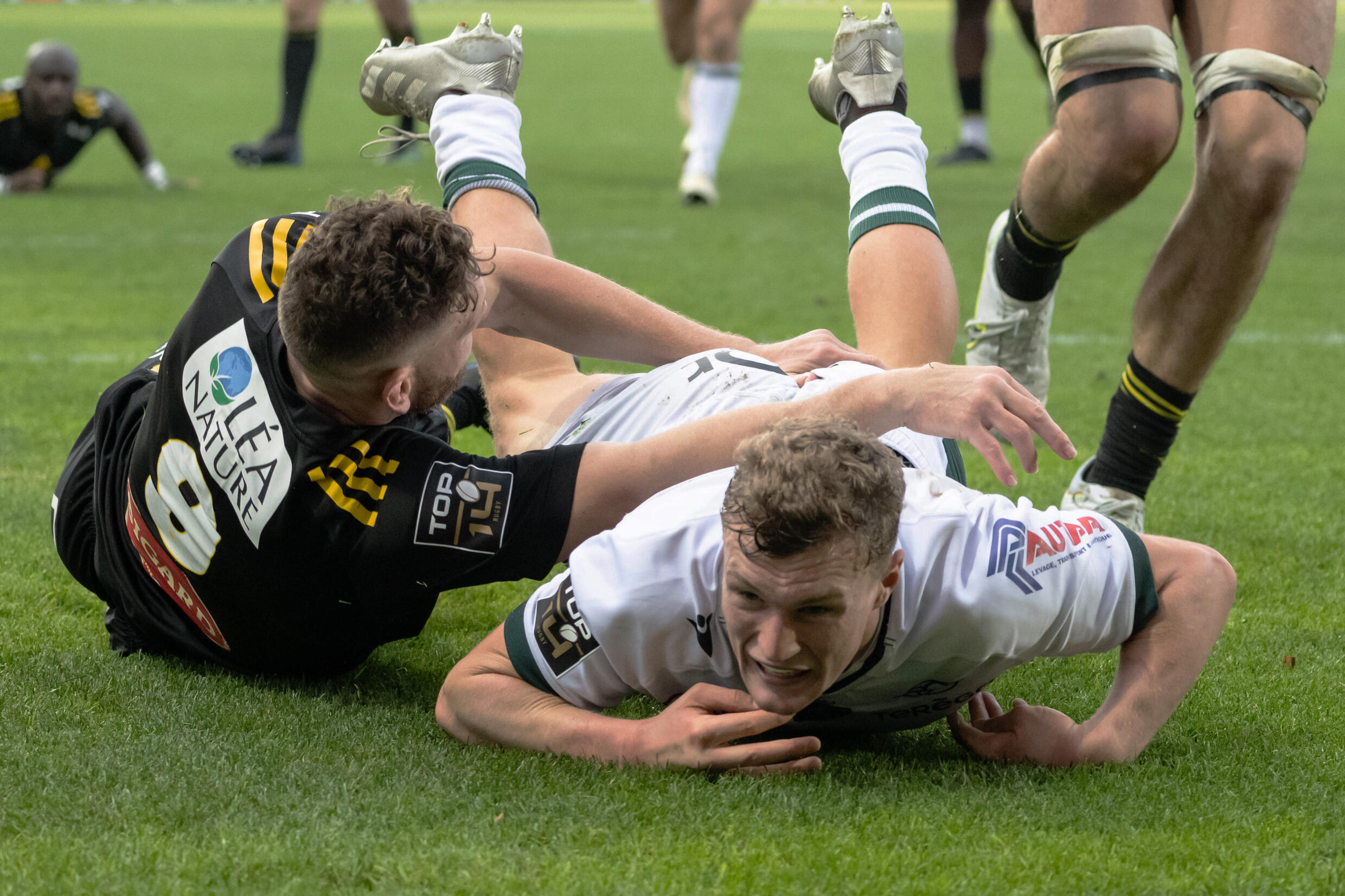 Top 14: statu quo en tête, Montpellier se réveille