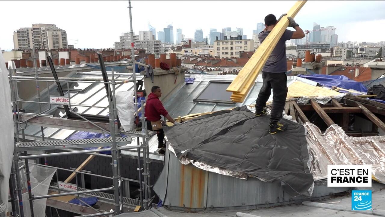 Les couvreurs zingueurs des toits de Paris bientôt à l’Unesco ? - C'est ...