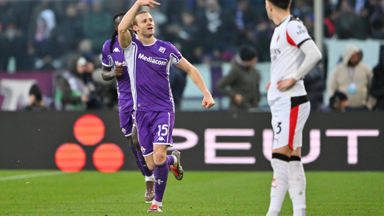 AC Milan snatch late draw at Fiorentina as title rivals Inter face Napoli