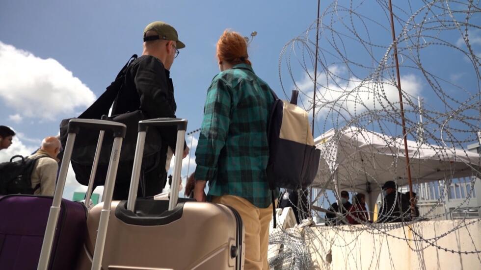 Russian and Ukrainian asylum seekers face different fates at US-Mexico ...