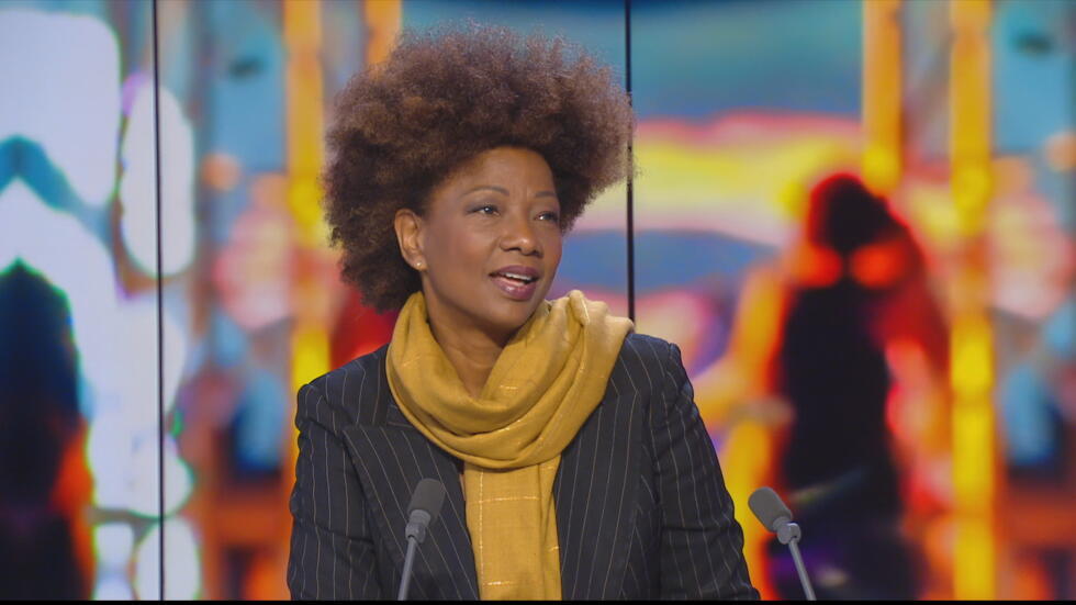 Musique, mode, peinture : Mounia, égérie volcanique de la création - À ...