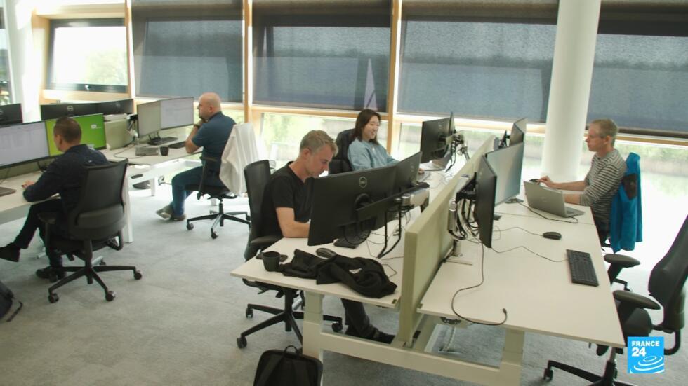 Dutch tech companies voice concern at plans for tougher stance on ...