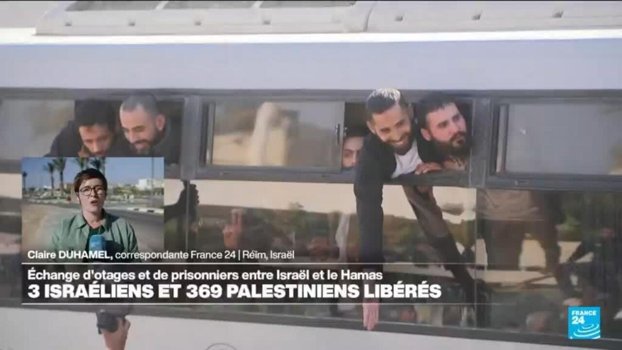 Un bus de détenus palestiniens libérés par Israël arrive à Ramallah en ...