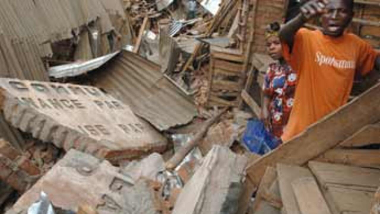 Powerful earthquake shakes Great Lakes region