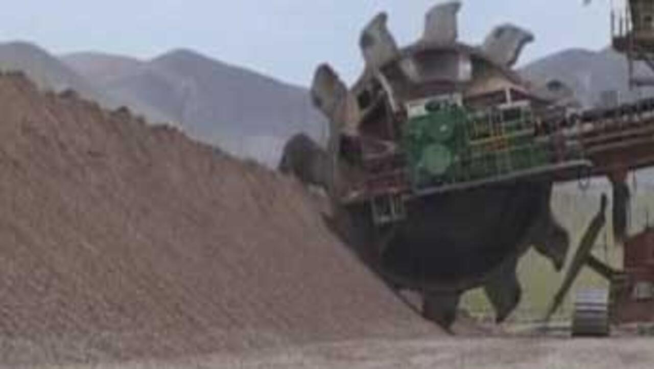 Copper miners' strike ends - France 24