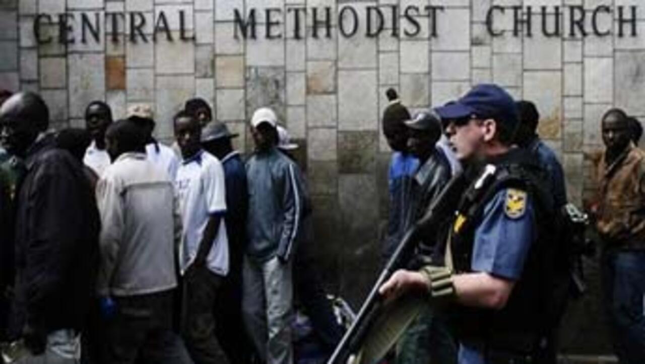 Fifty dead, 35,000 displaced in SA violence - France 24