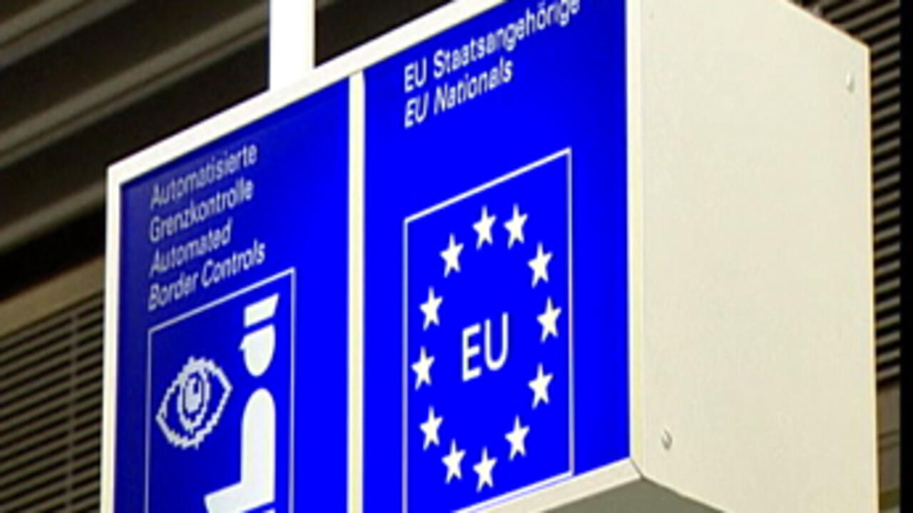 EU members bicker about internal border controls