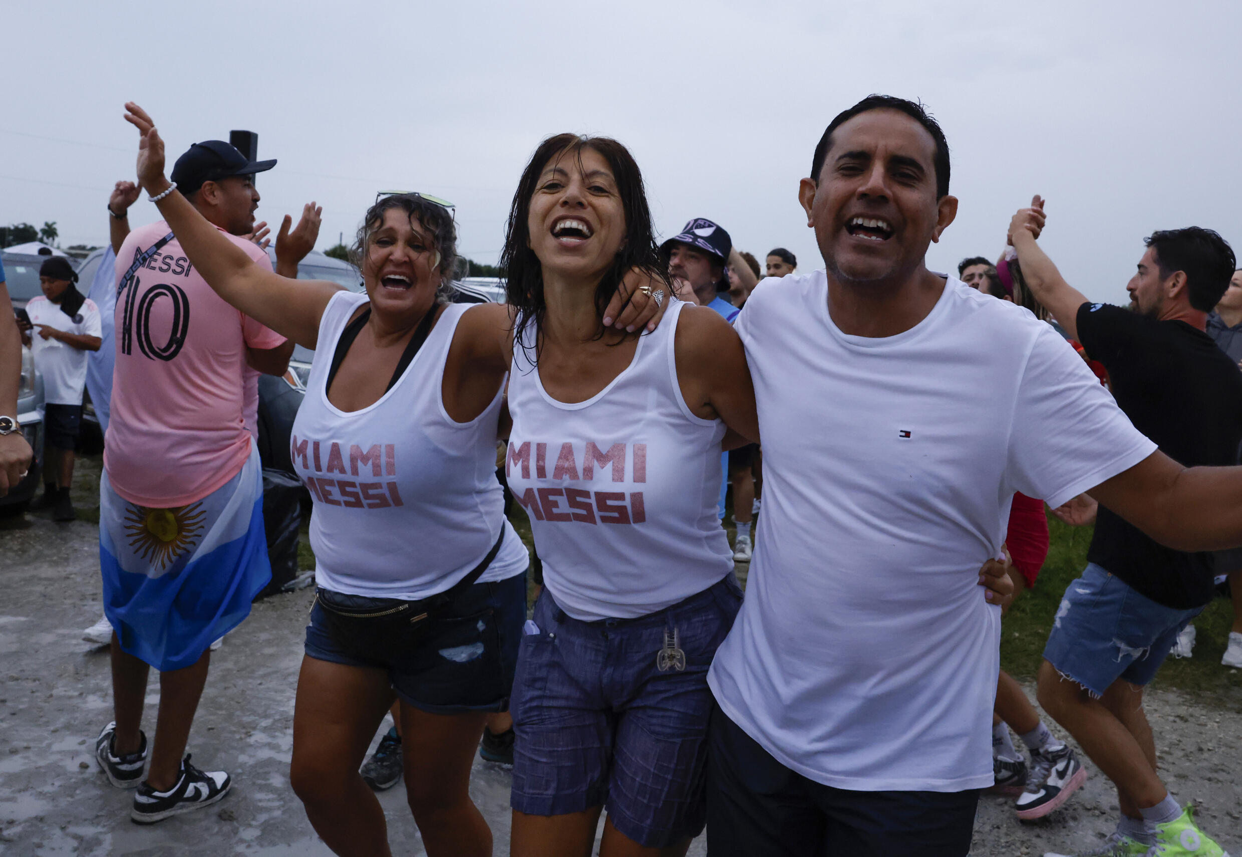 Messi hailed as 'America's number 10' as he greets rapturous Miami fans