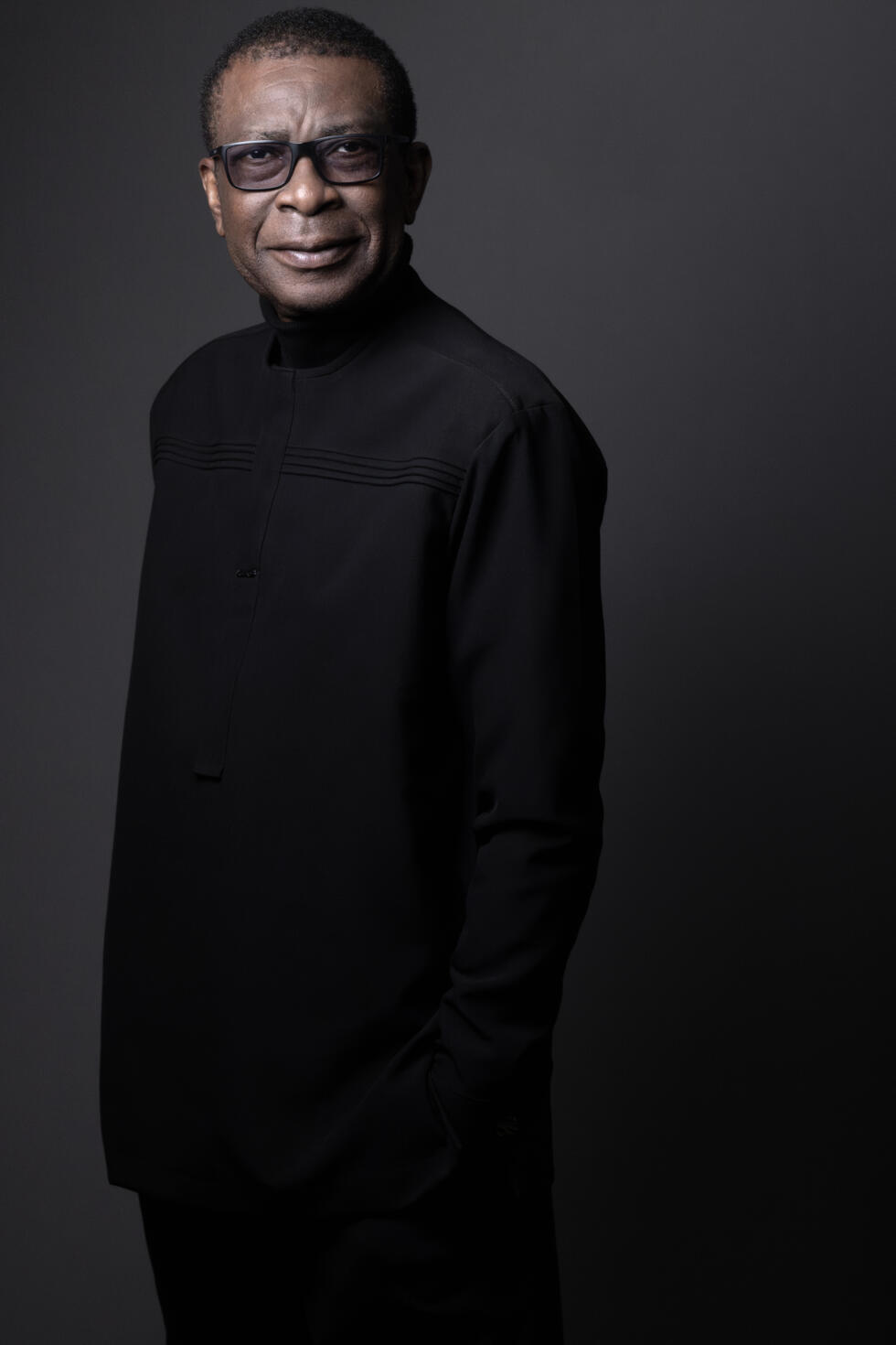 45 ans de carrière, un nouvel album et "que du bonheur" pour la légende ...