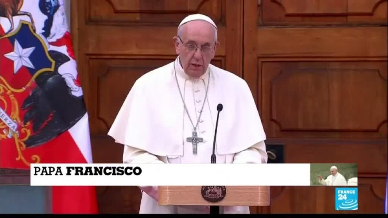 El papa Francisco defendió al obispo Juan Barros, acusado de encubrir abusos sexuales
