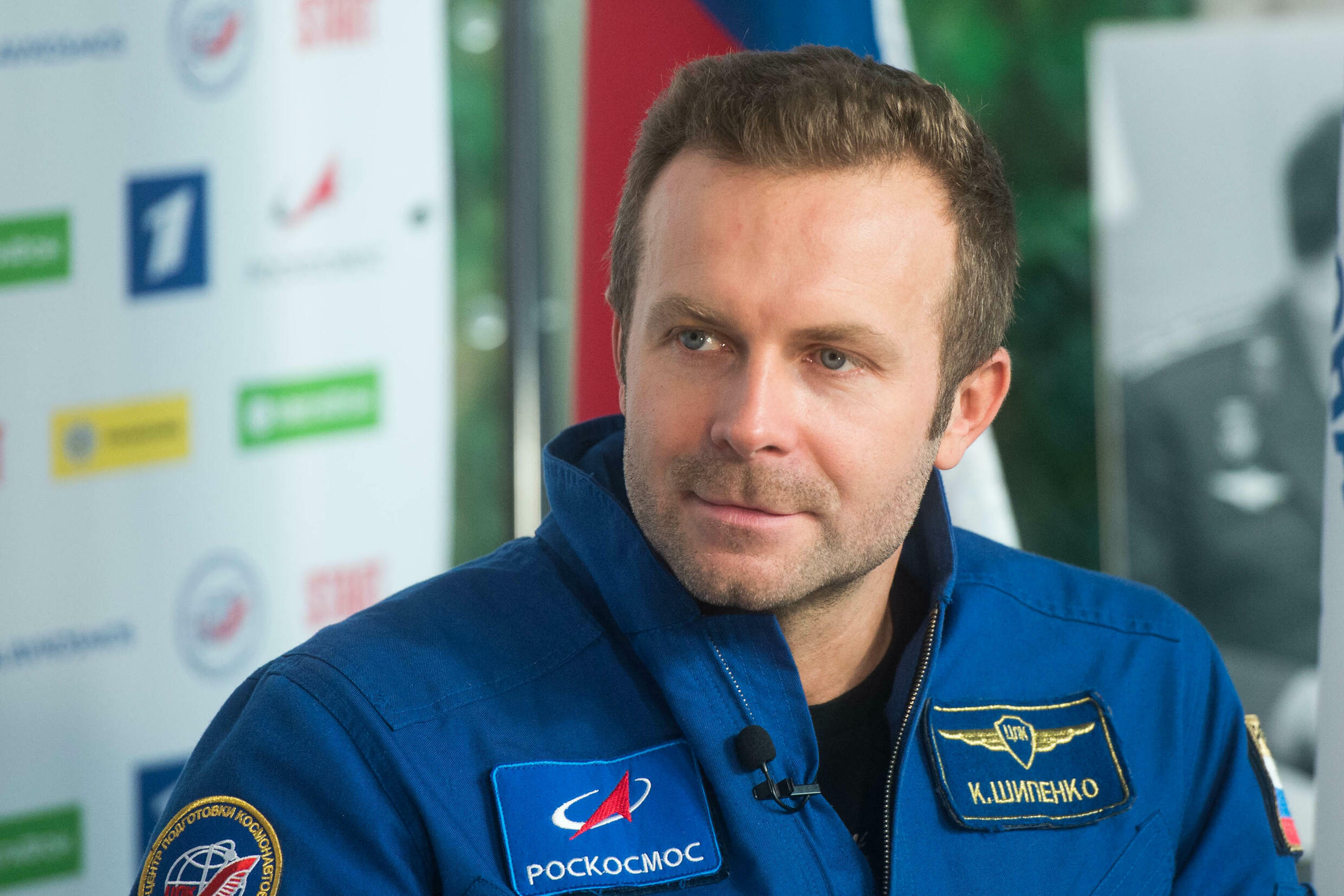 Russia film crew says shooting in space a 'huge challenge' - France 24