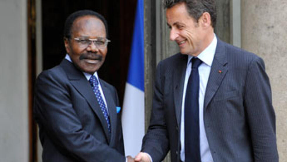 Le parti de Bongo demande à réexaminer les accords avec Paris