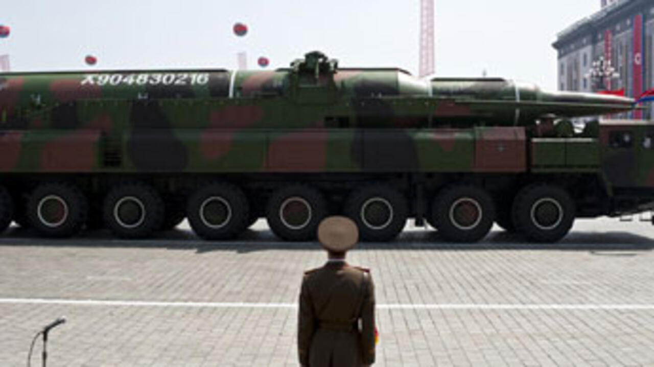 North Korea 'prepares rockets' for US attack
