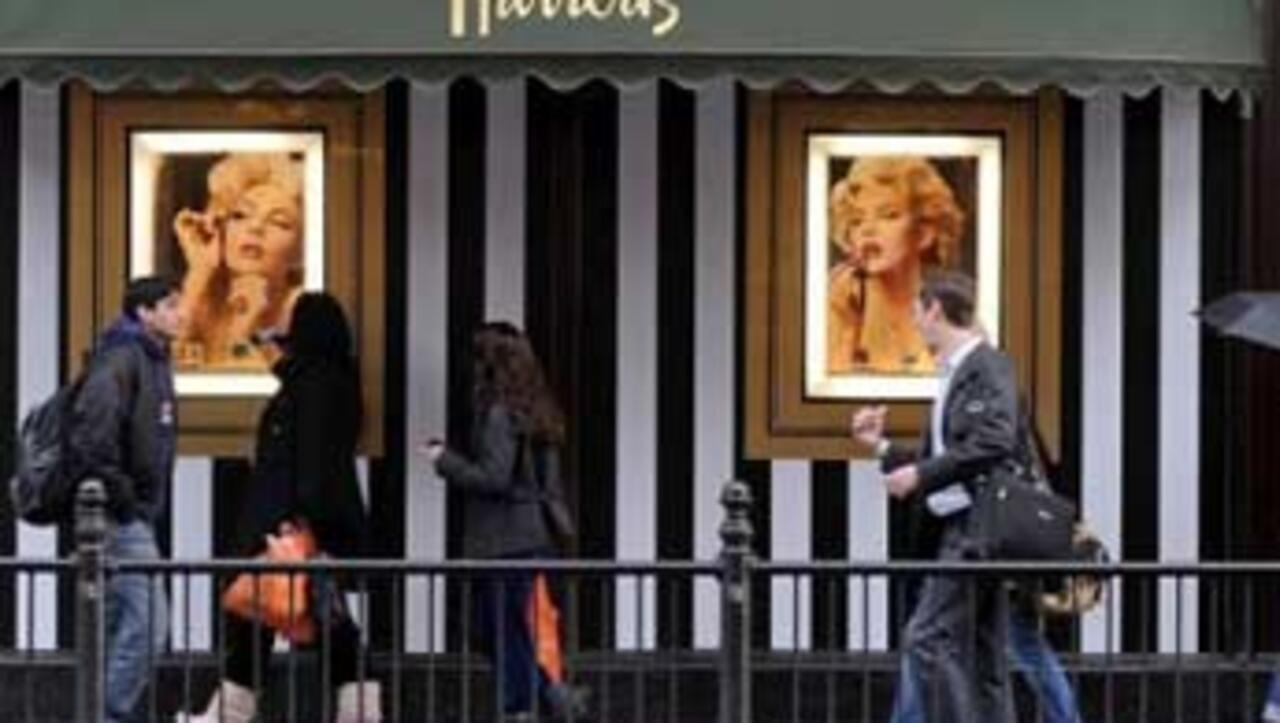 Mohamed Al-Fayed vend Harrods à la famille royale du Qatar