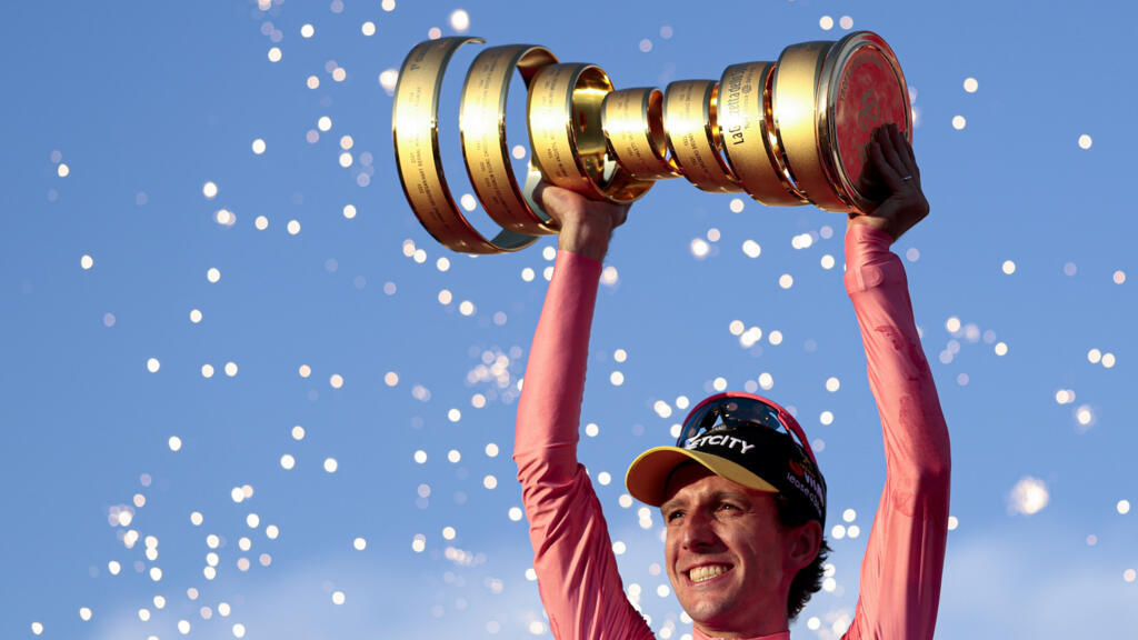 Giro d'Italia champion Yates announces shock retirement